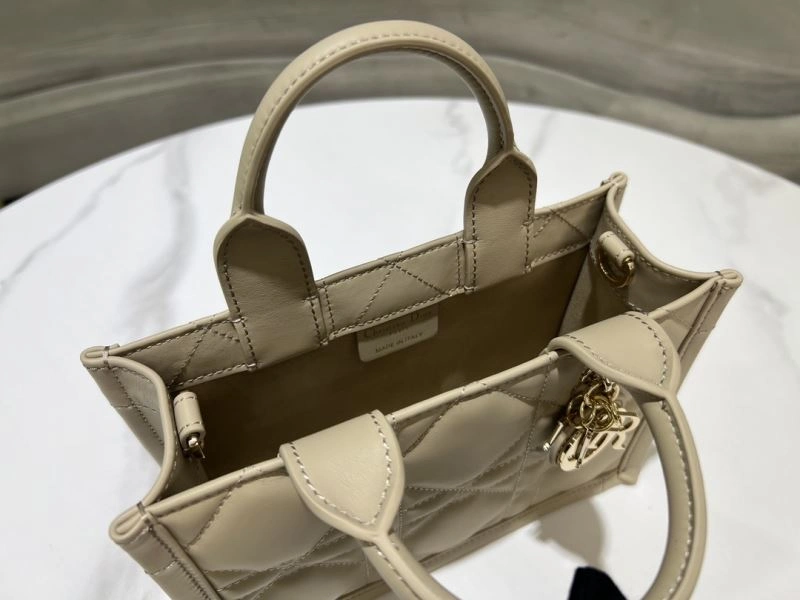 High accuracy Christian Dior Shopping Bags