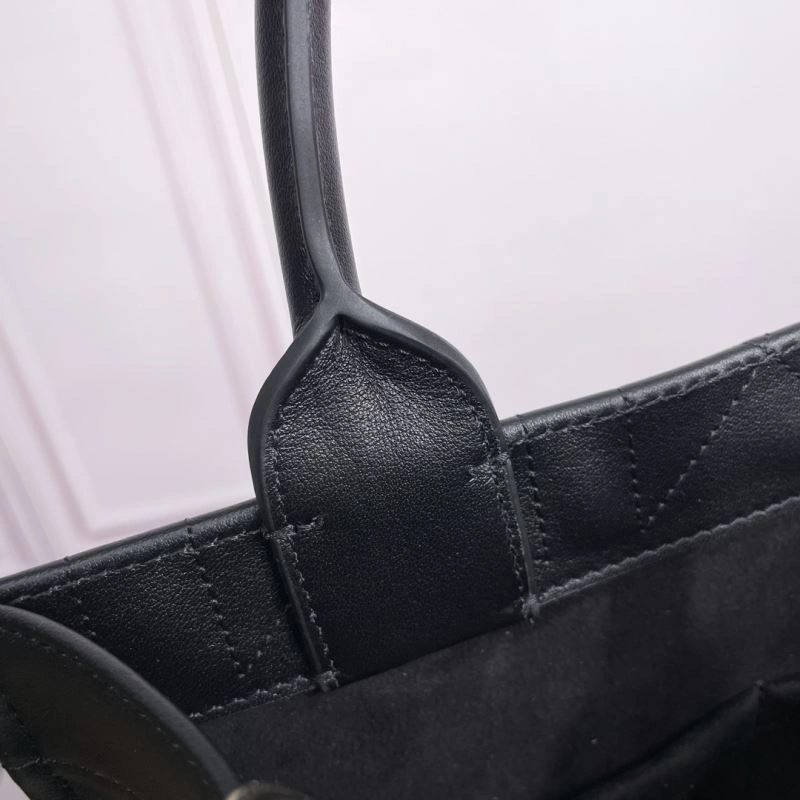 Legit Christian Dior Shopping Bags