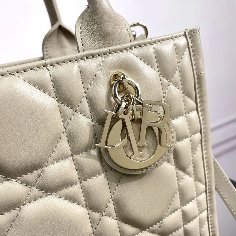 Legit Christian Dior Shopping Bags