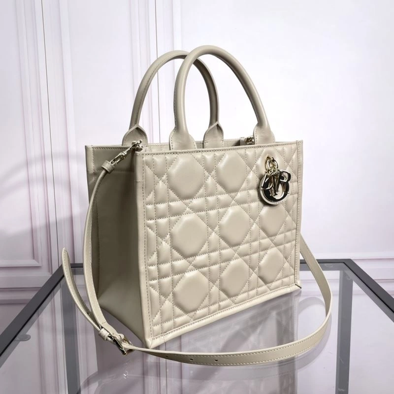 Legit Christian Dior Shopping Bags