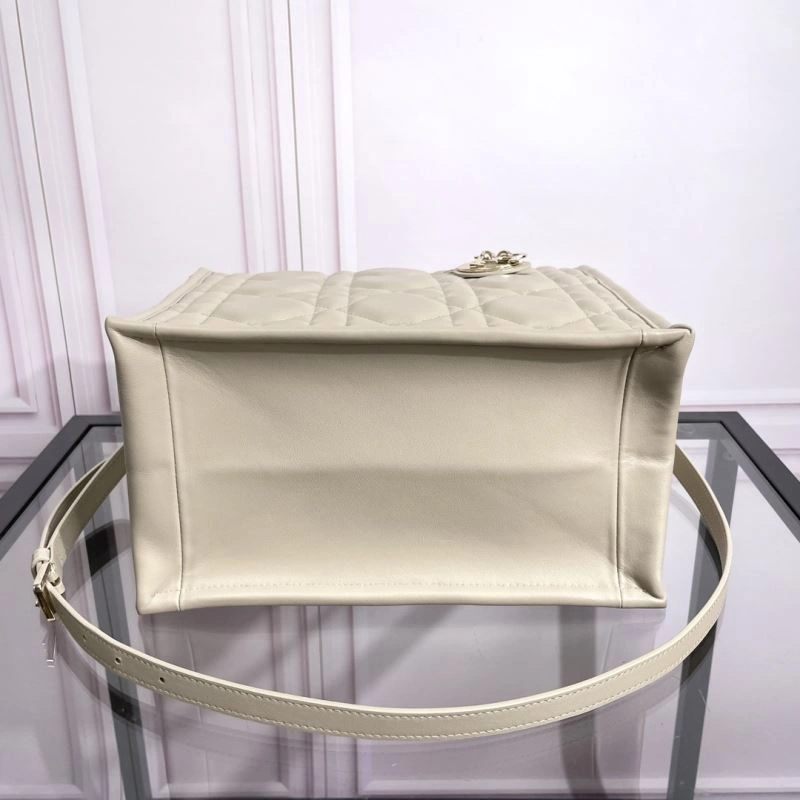 Legit Christian Dior Shopping Bags