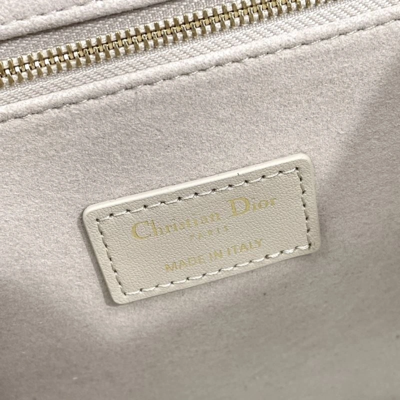 Legit Christian Dior Shopping Bags