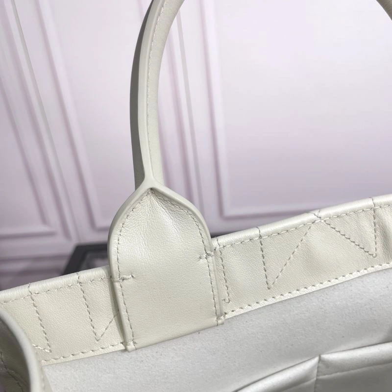 Factory-made Christian Dior Shopping Bags