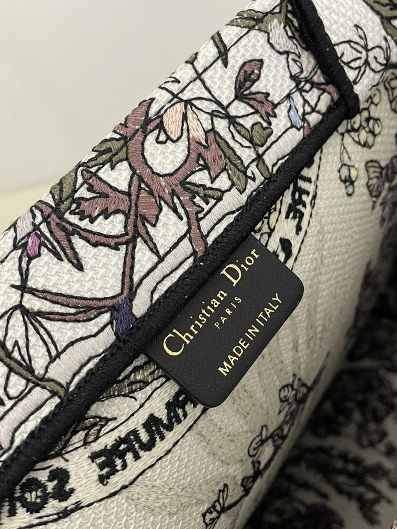 Bargain Christian Dior Shopping Bags
