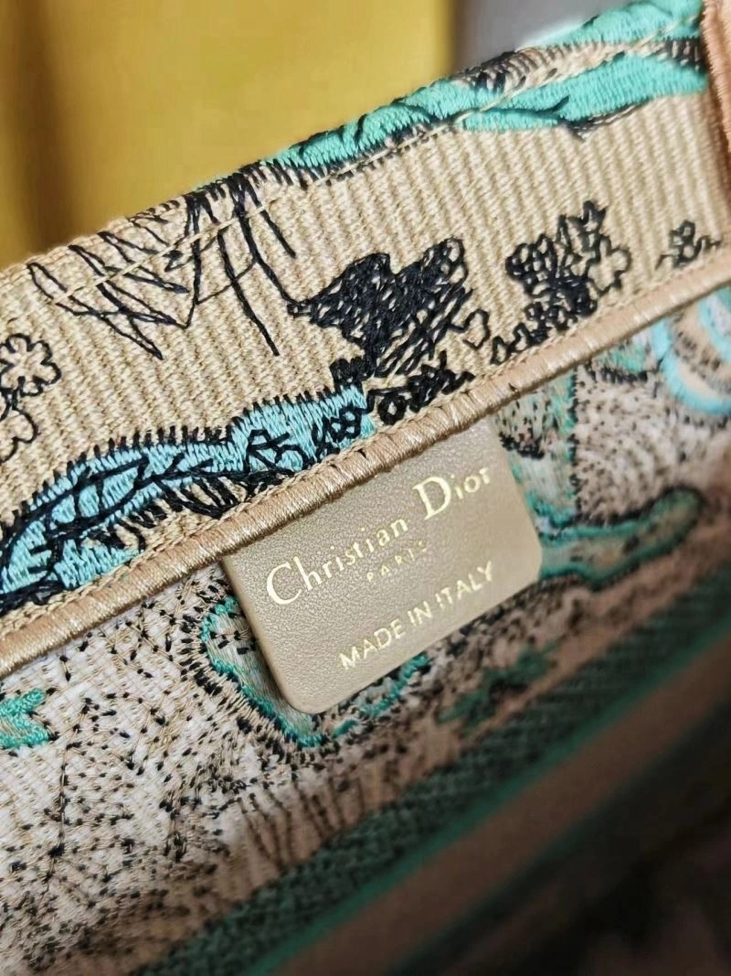Value-priced Christian Dior Shopping Bags