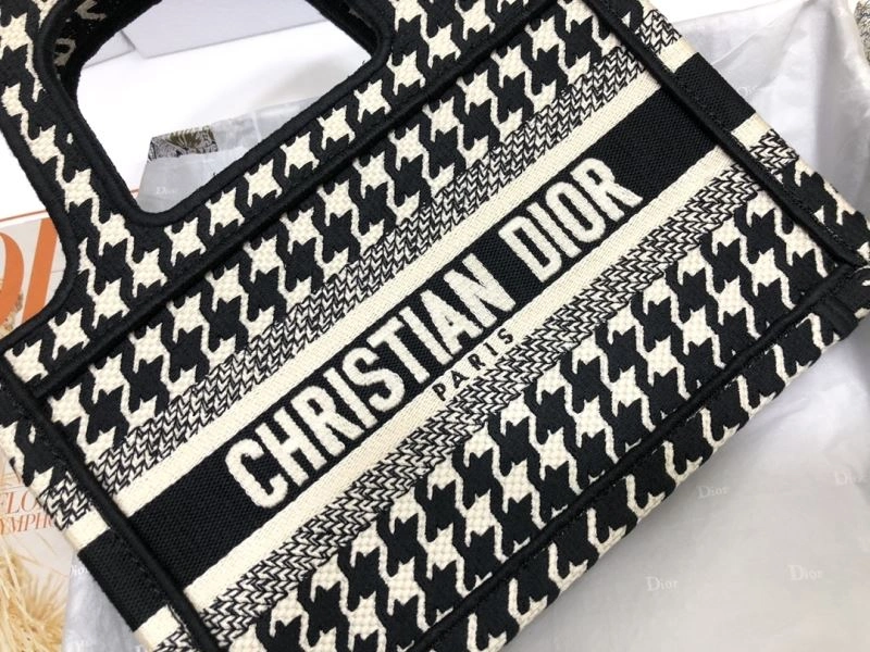 Economical Christian Dior Shopping Bags