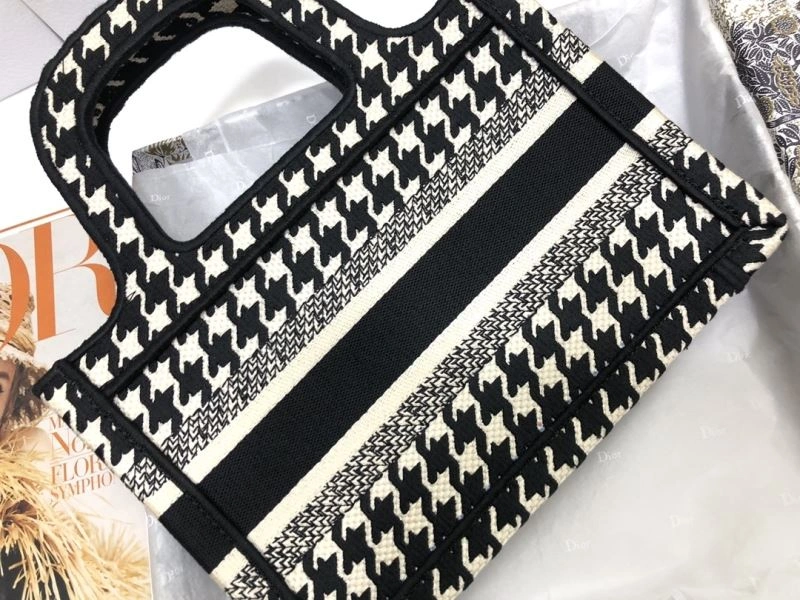 Economical Christian Dior Shopping Bags