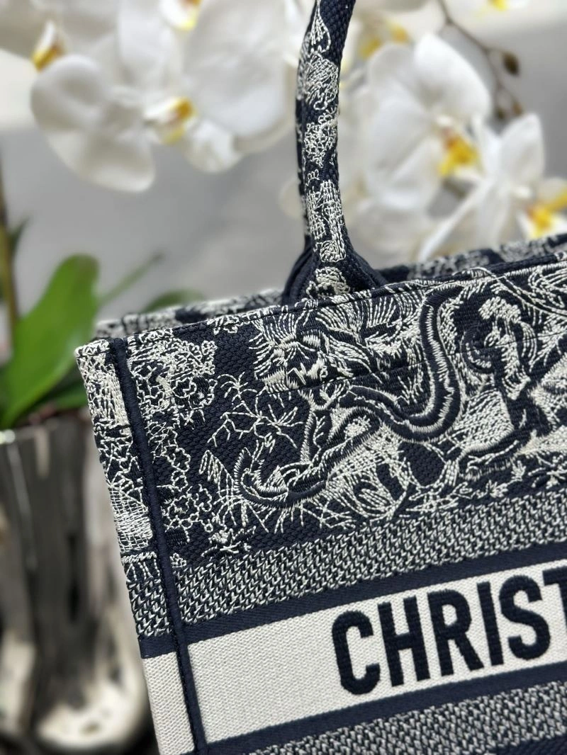 Economical Christian Dior Shopping Bags