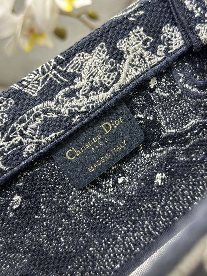 Economical Christian Dior Shopping Bags