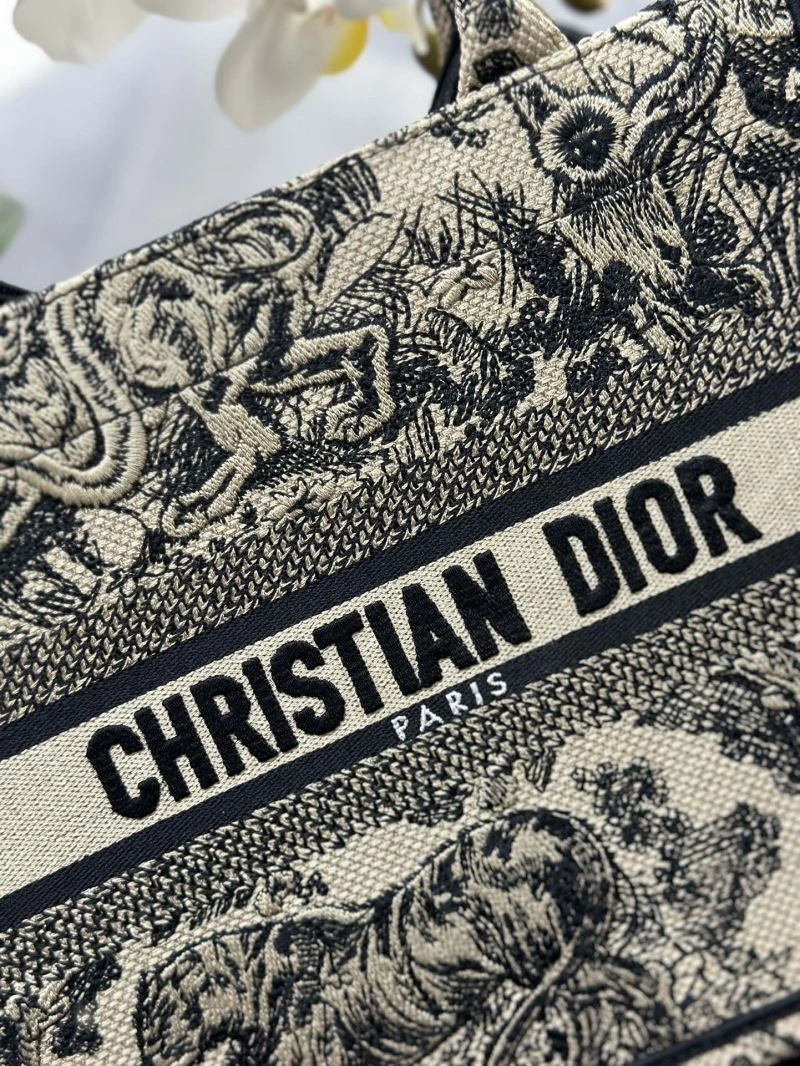 Low-cost Christian Dior Shopping Bags