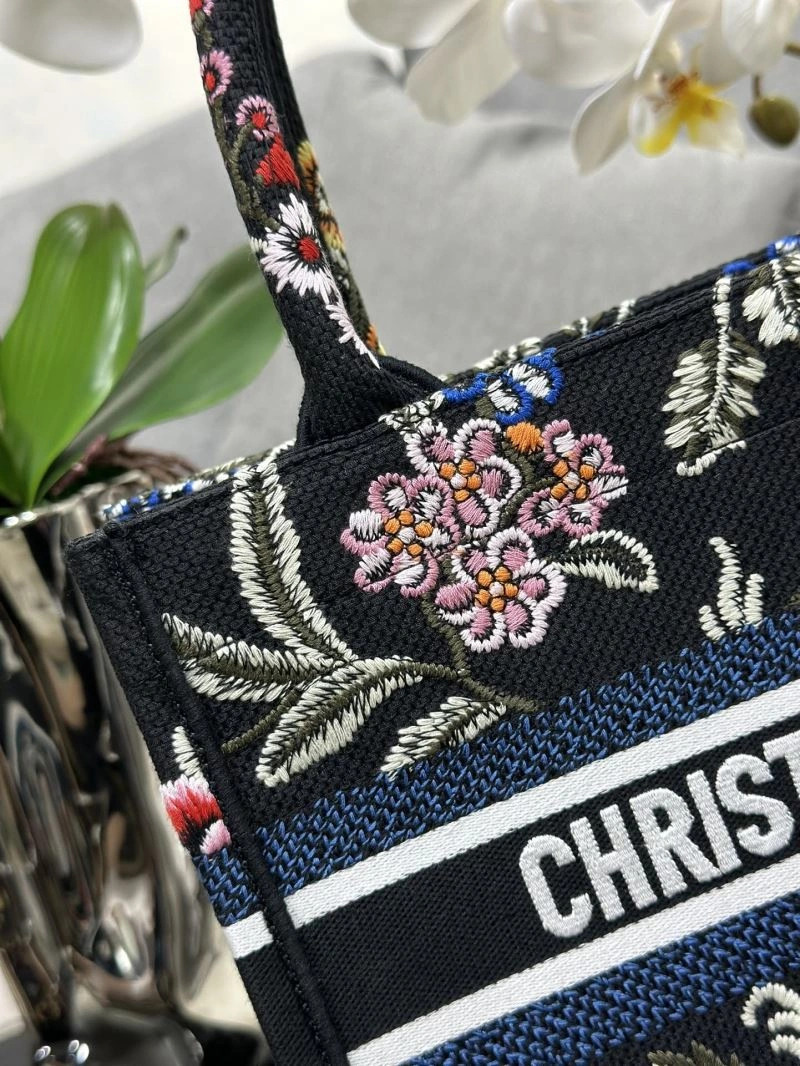 Bargain Christian Dior Shopping Bags