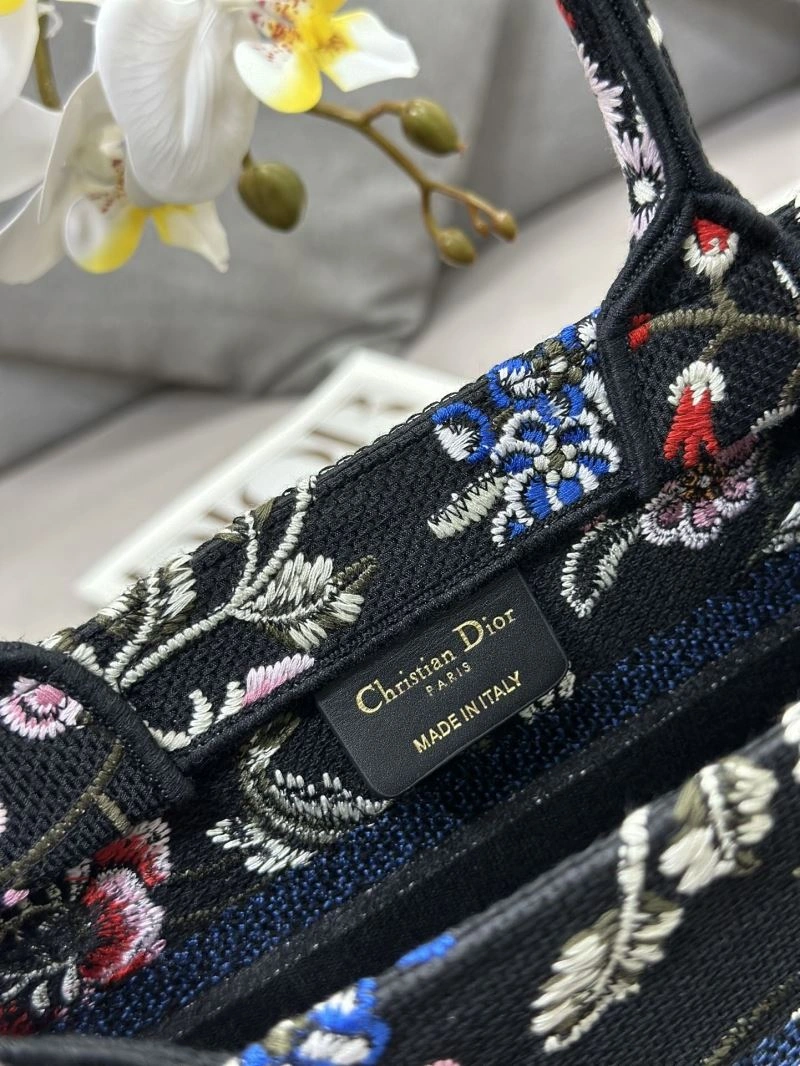 Bargain Christian Dior Shopping Bags