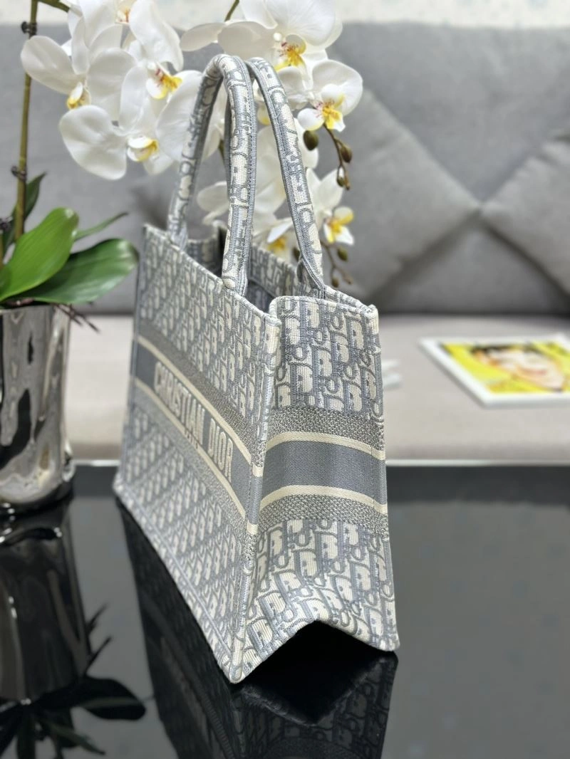 Low-cost Christian Dior Shopping Bags