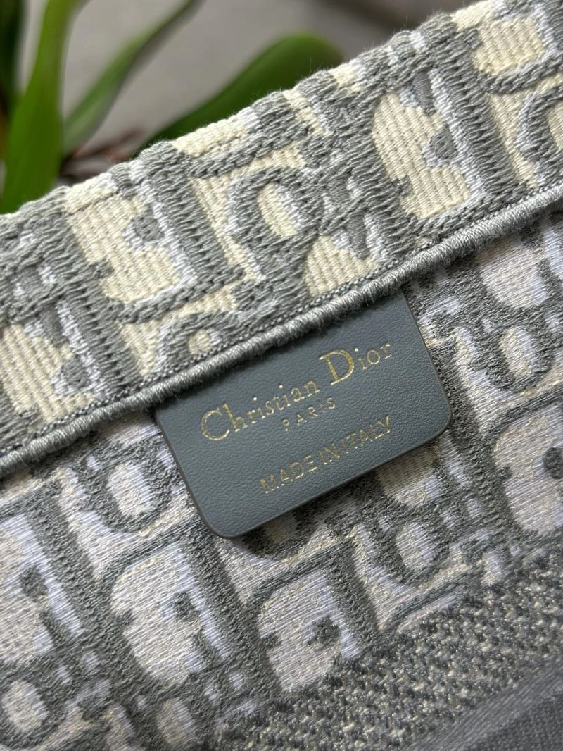 Low-cost Christian Dior Shopping Bags