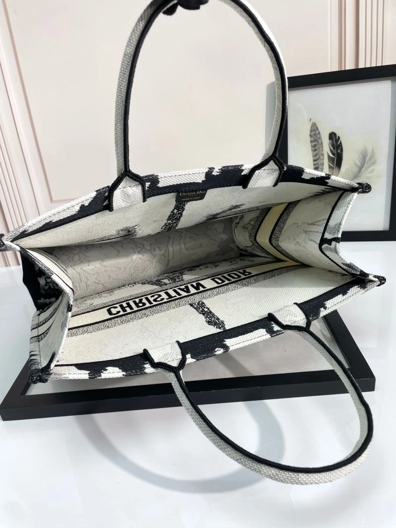 Indistinguishable Christian Dior Shopping Bags