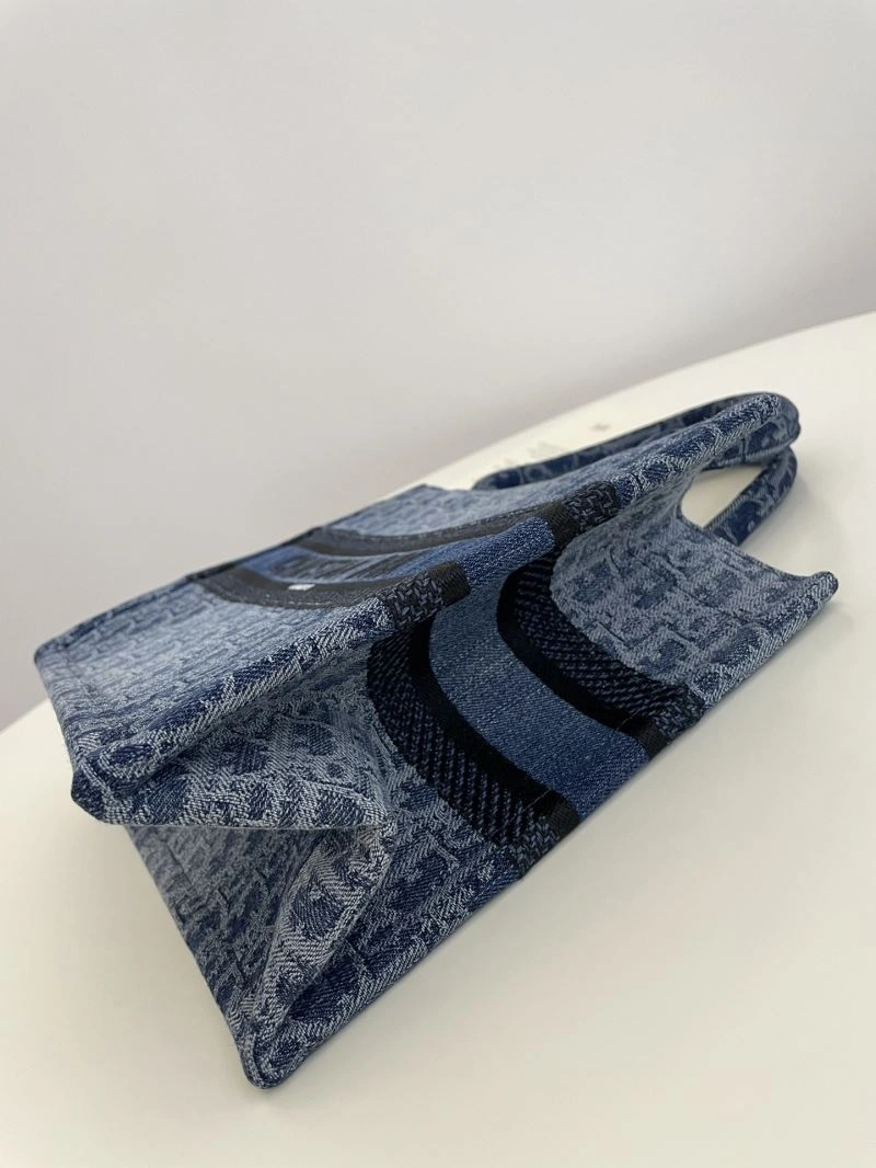 Exact replica Christian Dior Shopping Bags