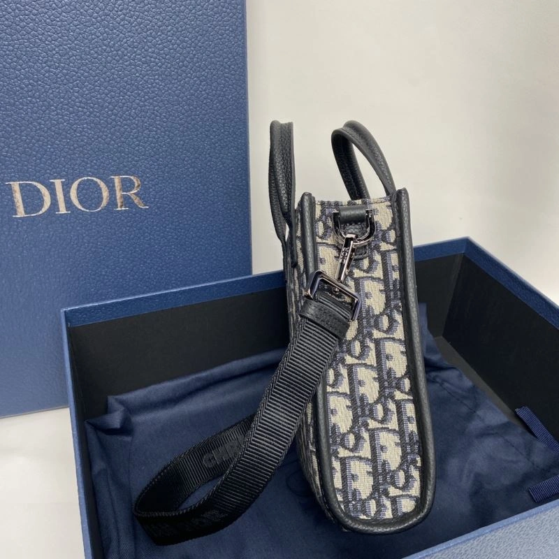 Exact replica Christian Dior Shopping Bags