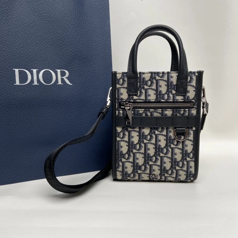 Exact replica Christian Dior Shopping Bags