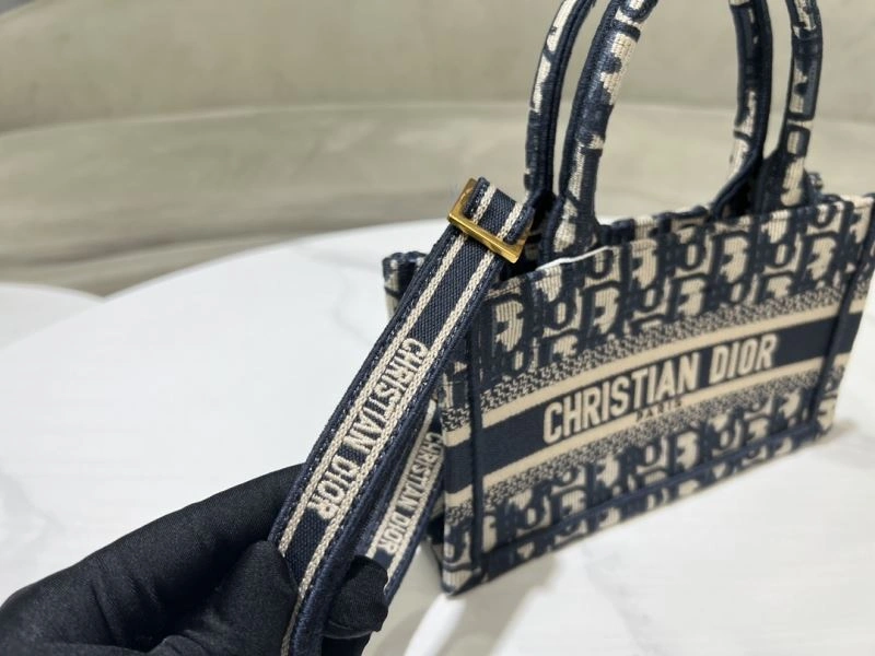 Top mirror Christian Dior Shopping Bags