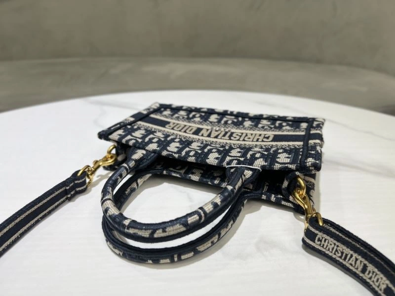 Top mirror Christian Dior Shopping Bags