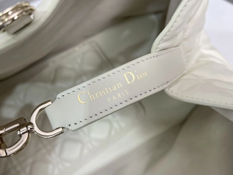 Inexpensive Christian Dior Shopping Bags