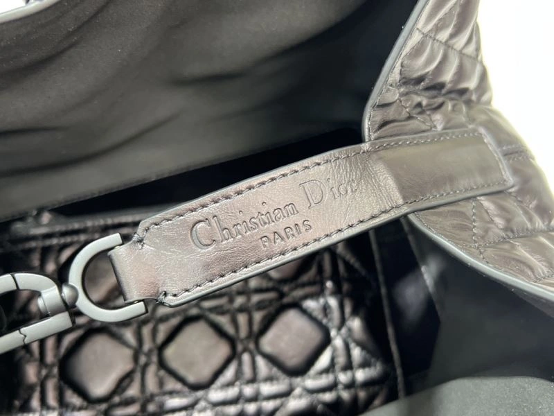 Inexpensive Christian Dior Shopping Bags