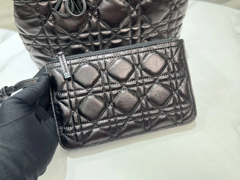 Inexpensive Christian Dior Shopping Bags