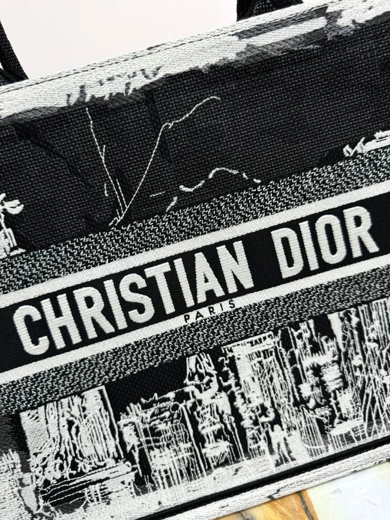 Bargain Christian Dior Shopping Bags
