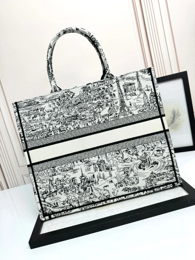 Cut-rate Christian Dior Shopping Bags
