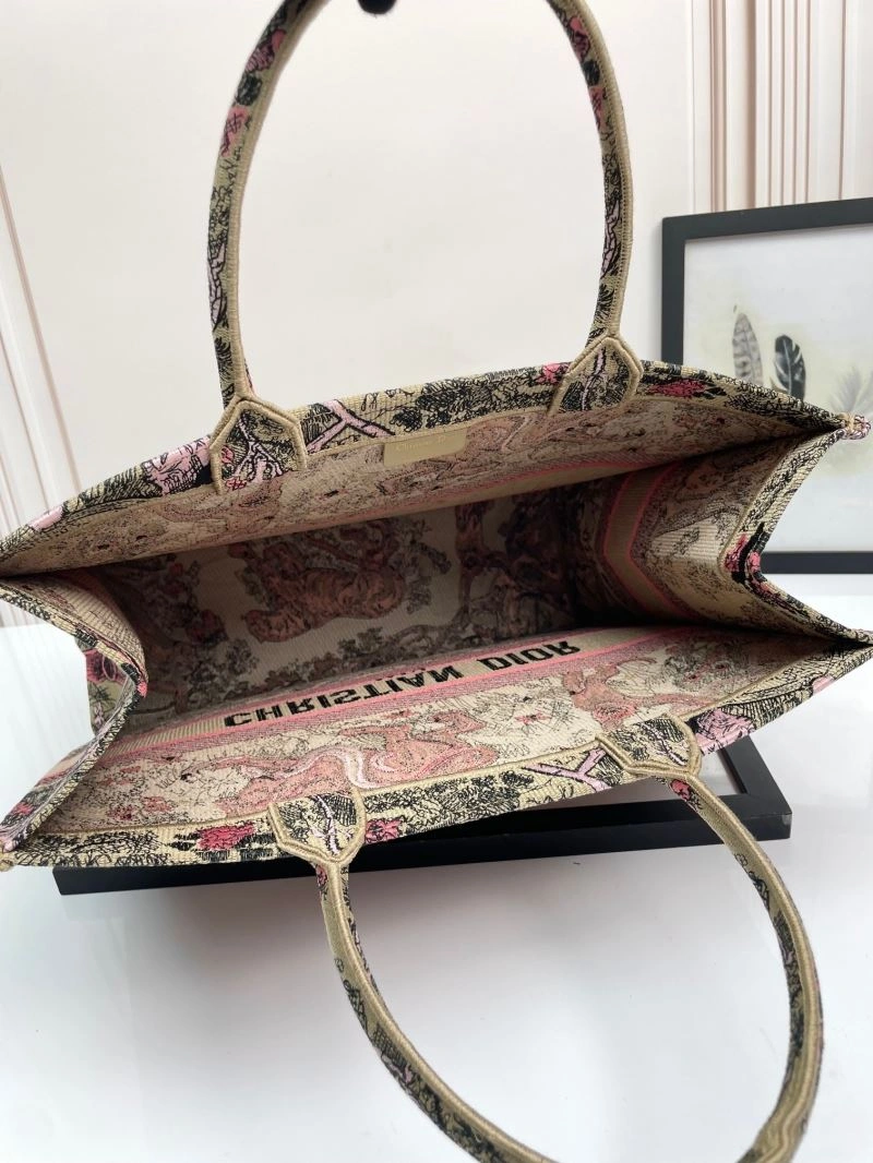 Bargain Christian Dior Shopping Bags