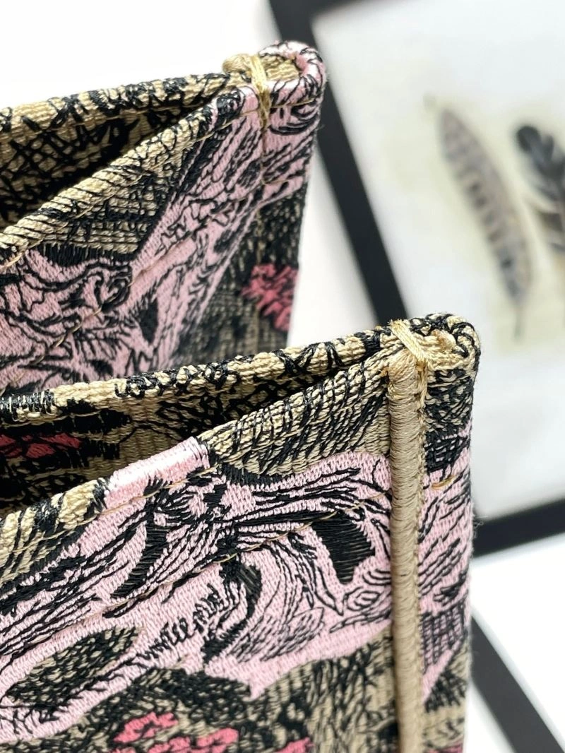 Bargain Christian Dior Shopping Bags