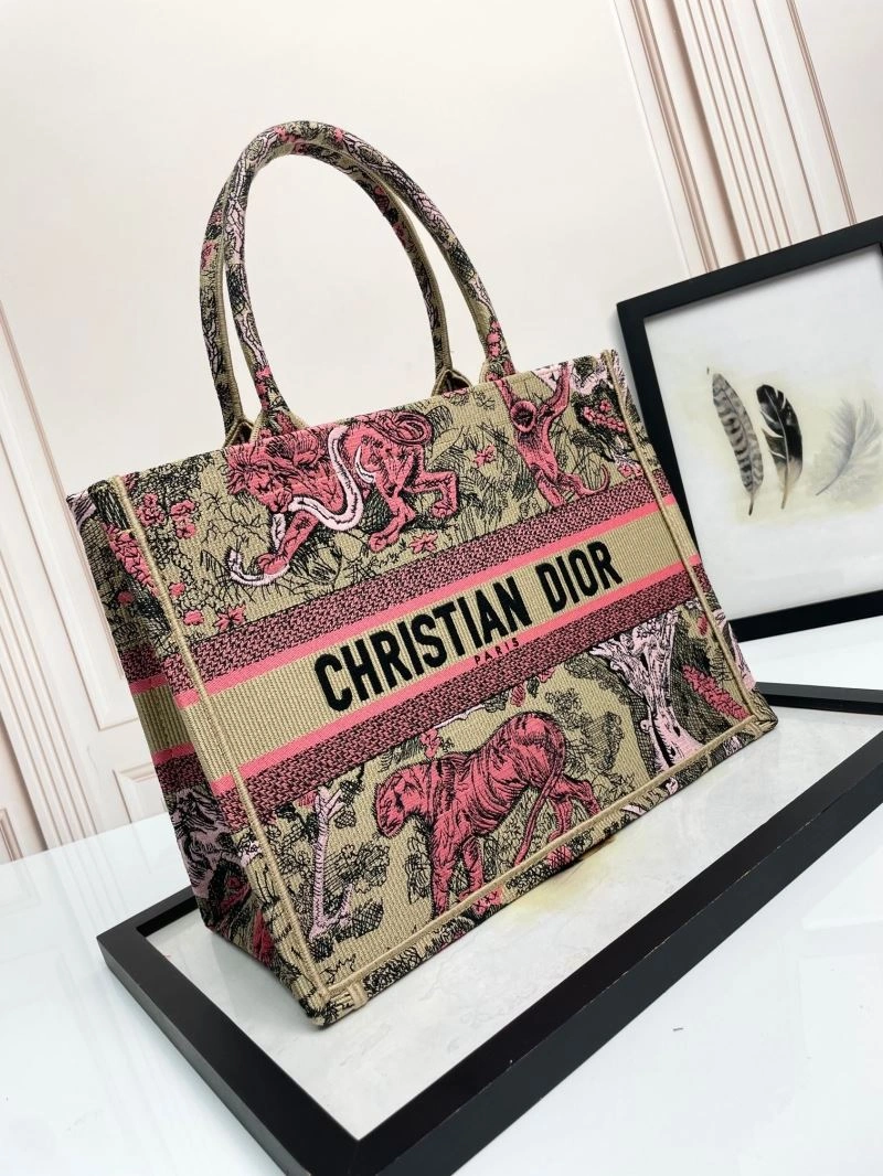 Reasonably priced Christian Dior Shopping Bags