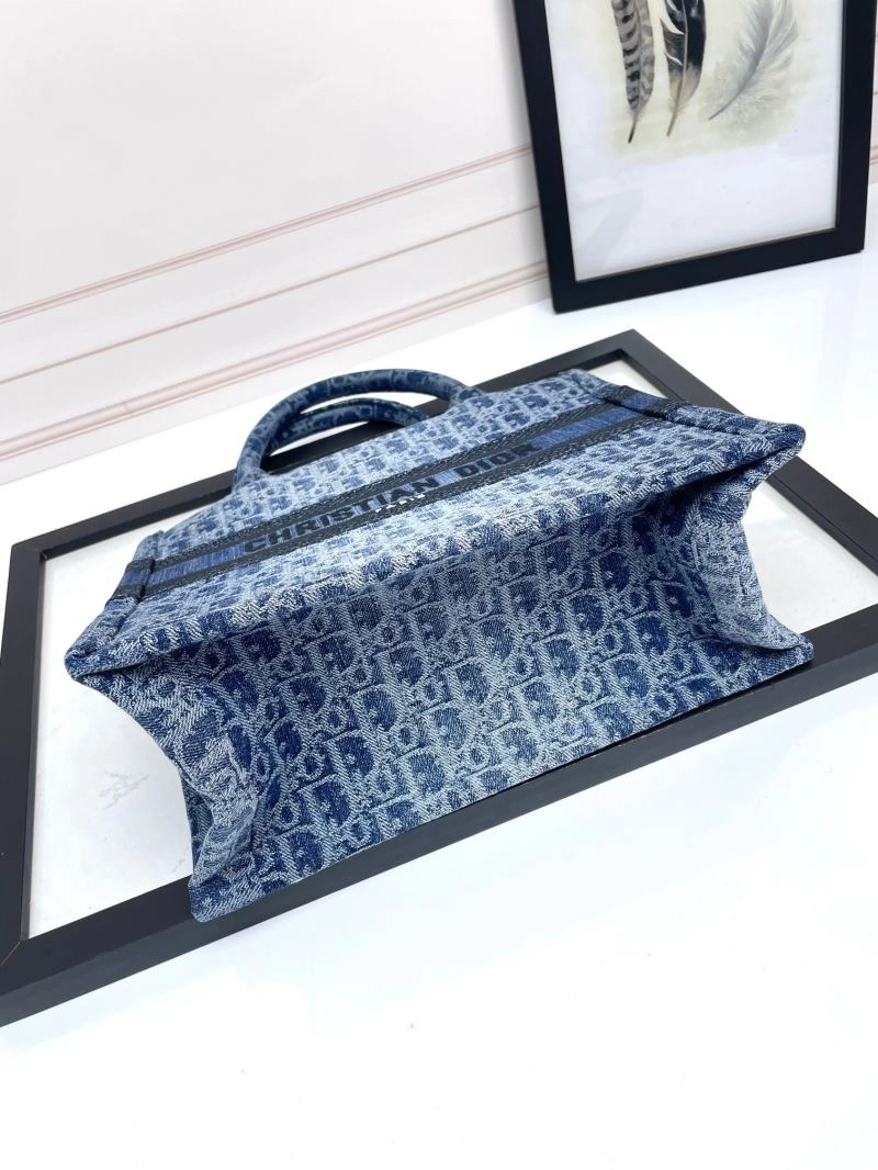 Inexpensive Christian Dior Shopping Bags