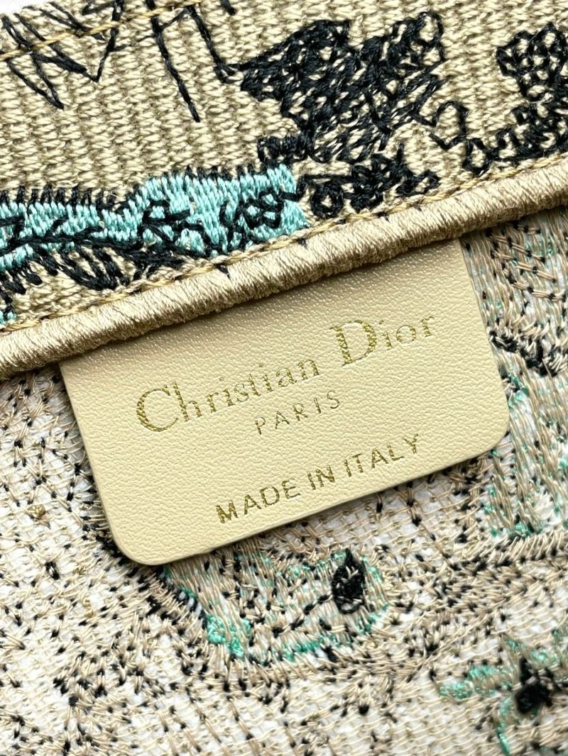 Reasonably priced Christian Dior Shopping Bags