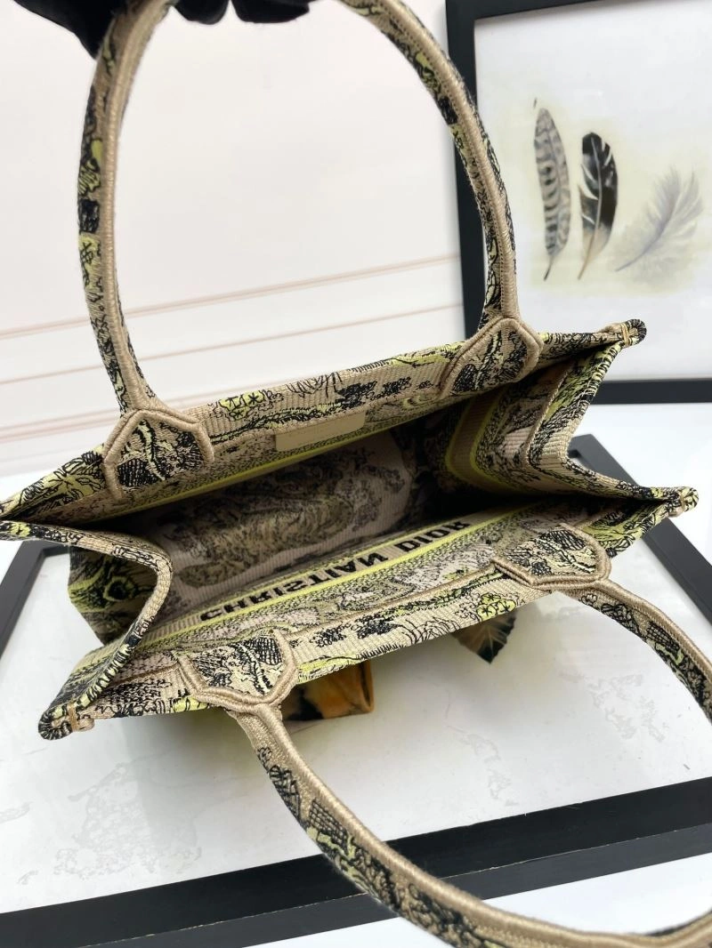 Inexpensive Christian Dior Shopping Bags