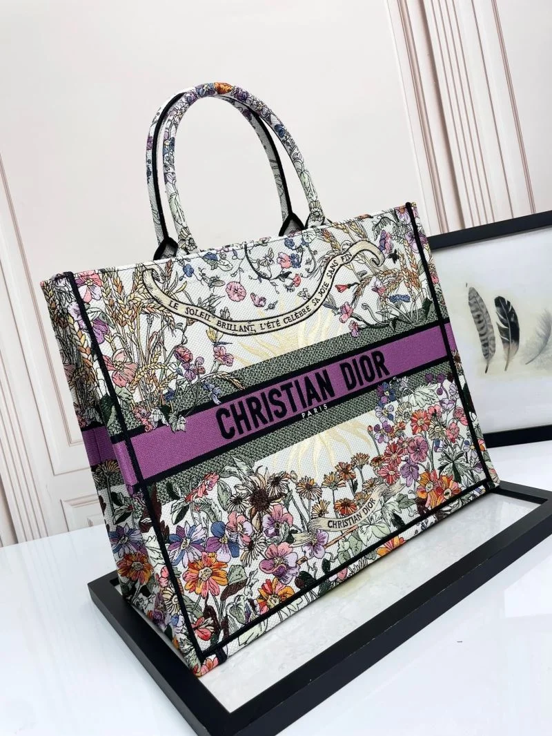 Inexpensive Christian Dior Shopping Bags