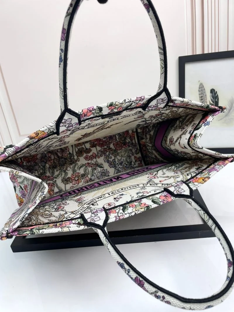 Inexpensive Christian Dior Shopping Bags