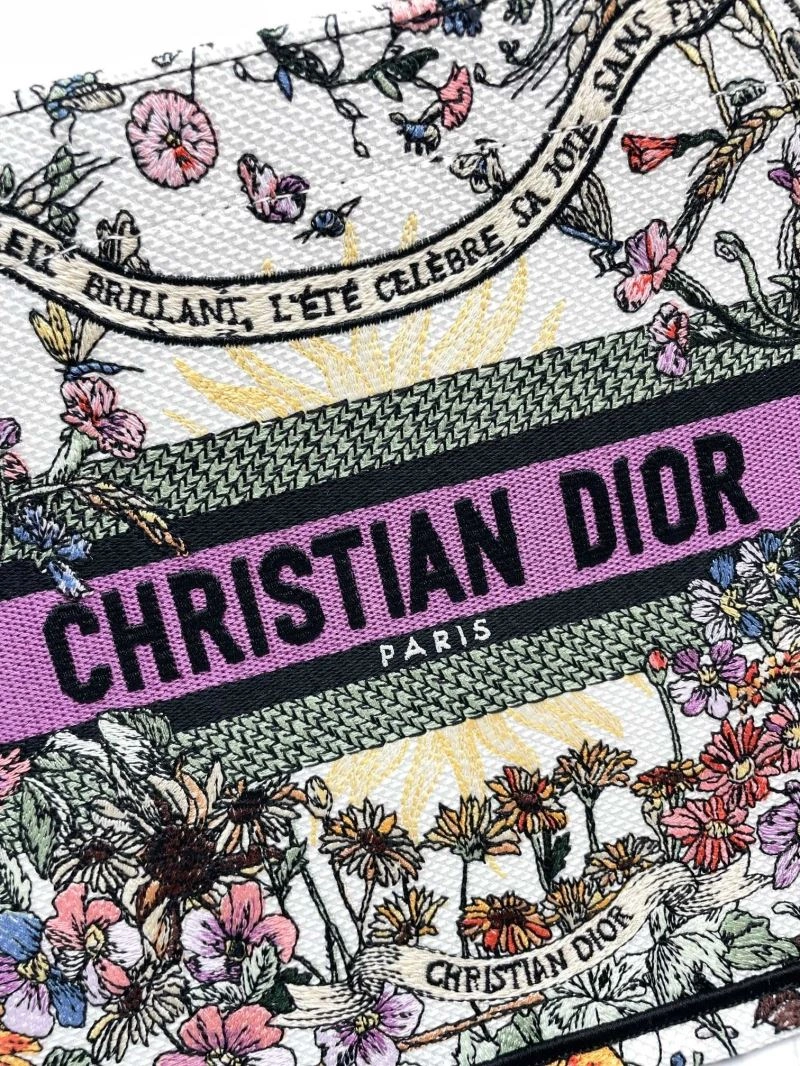 Top match Christian Dior Shopping Bags