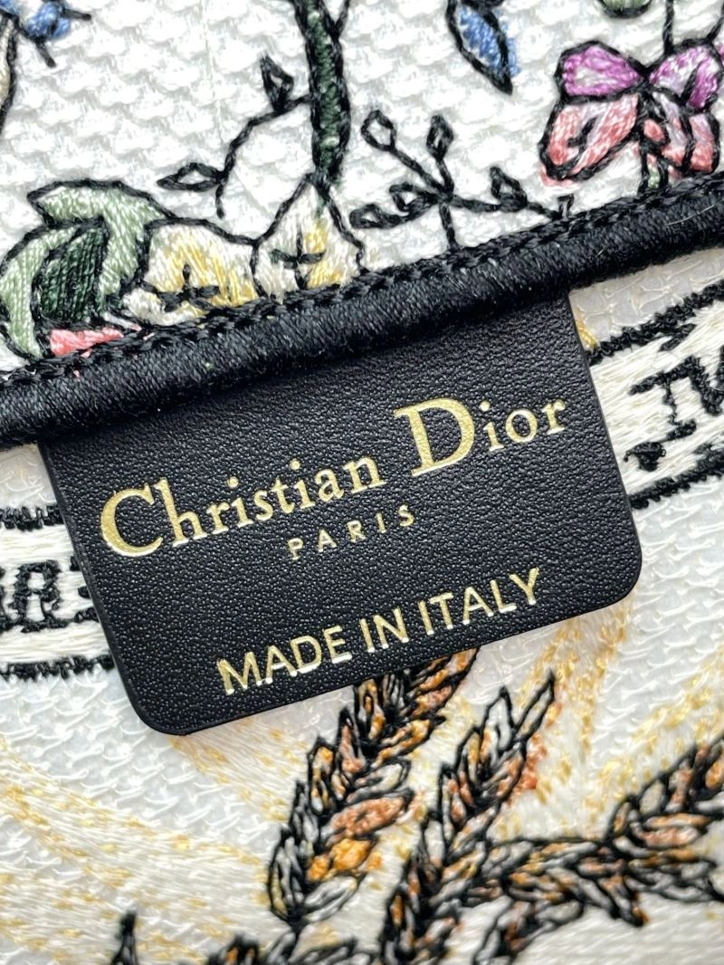 Top match Christian Dior Shopping Bags