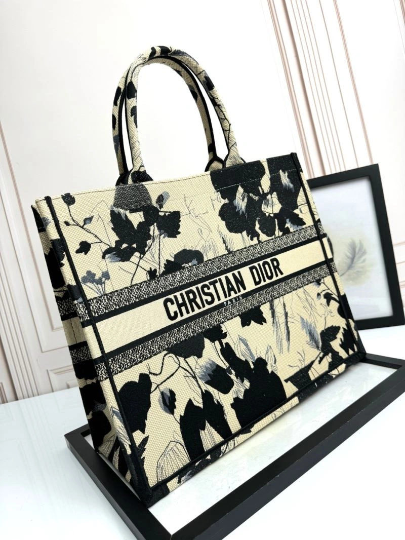 Legit Christian Dior Shopping Bags