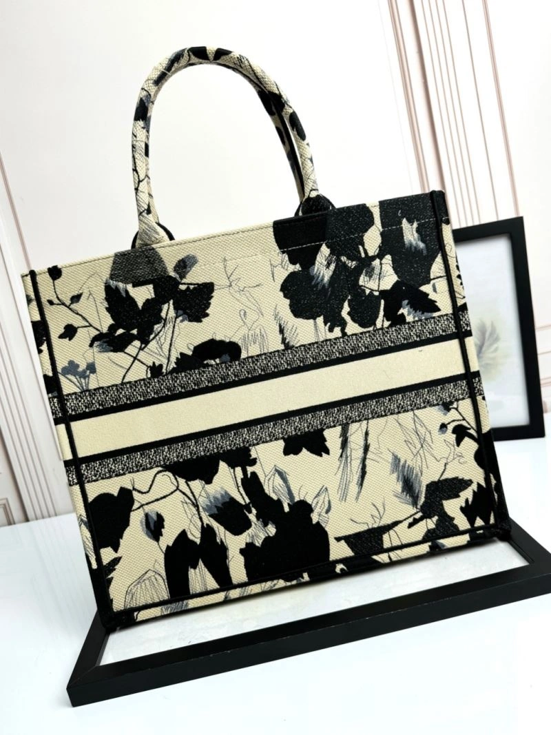 Legit Christian Dior Shopping Bags