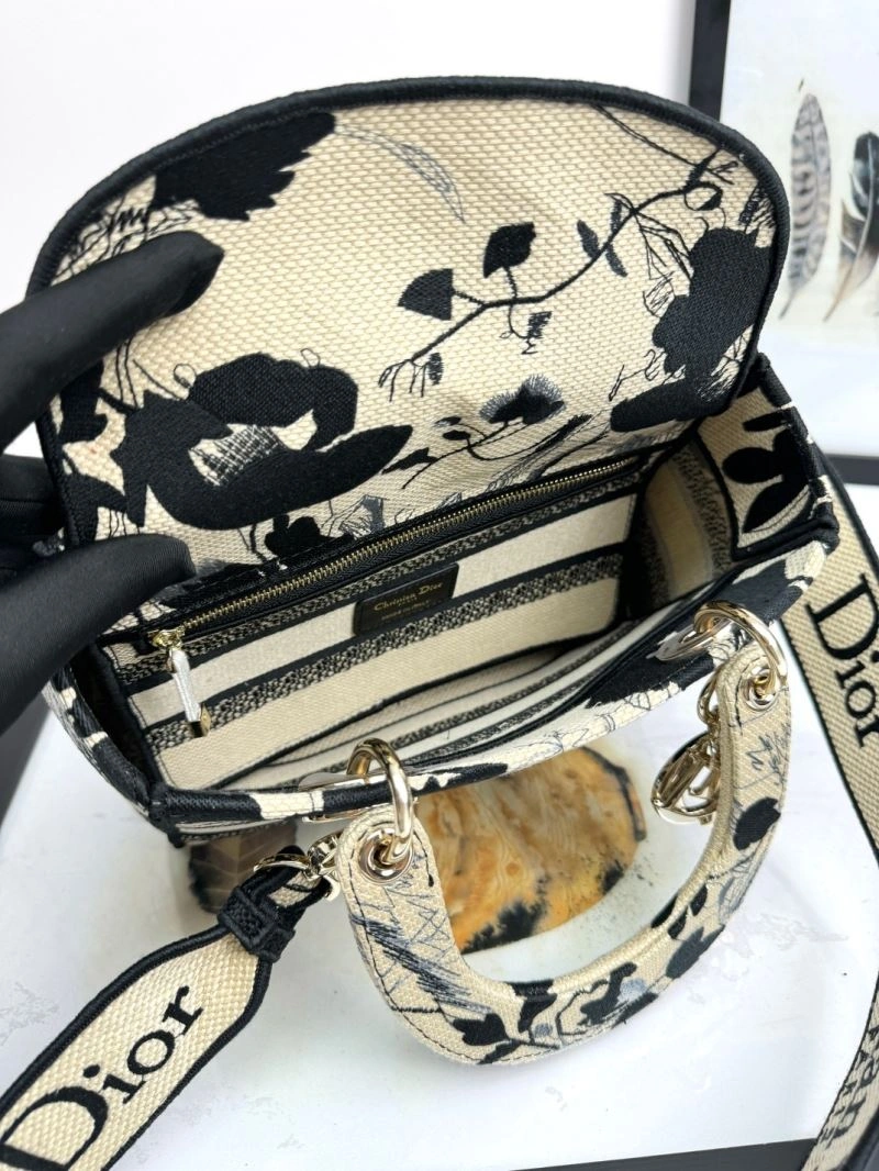 Official Christian Dior Shopping Bags