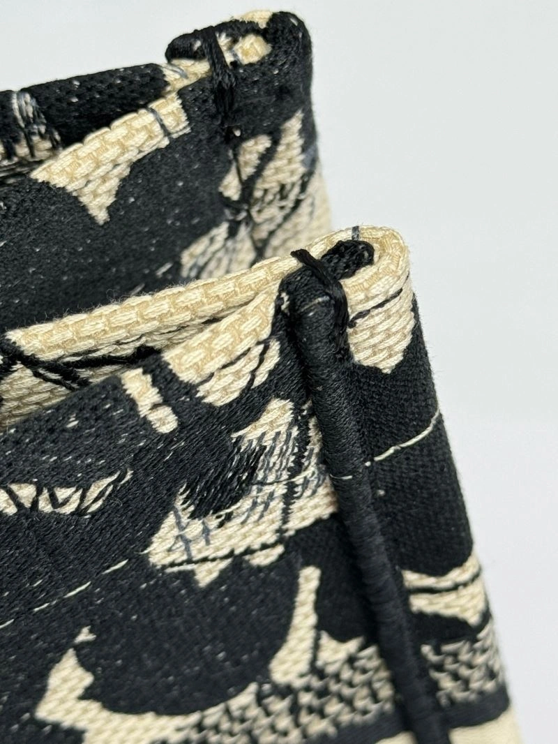 Official Christian Dior Shopping Bags
