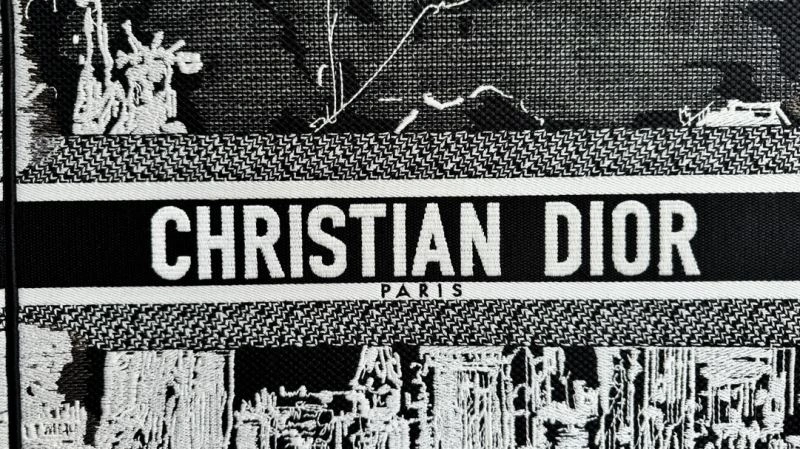 Bargain Christian Dior Shopping Bags