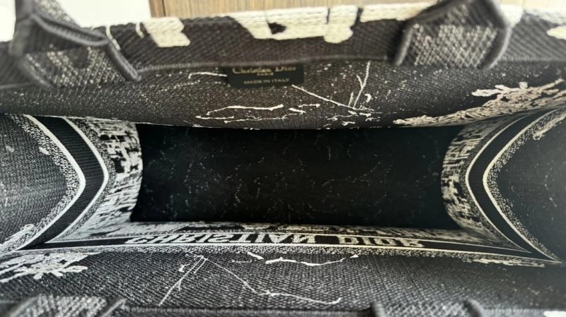 Cut-rate Christian Dior Shopping Bags