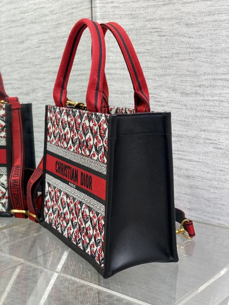 Top match Christian Dior Shopping Bags