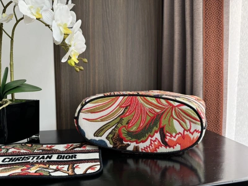 Official Christian Dior Shopping Bags