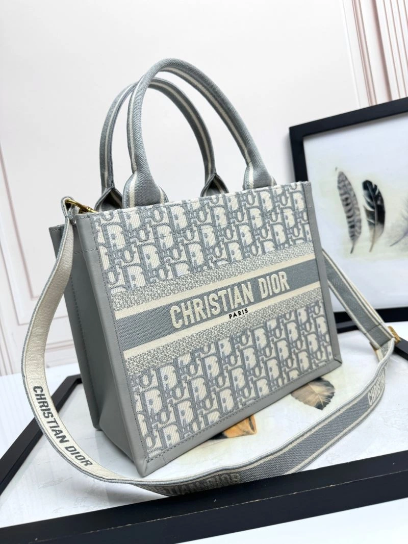 Exact replica Christian Dior Shopping Bags