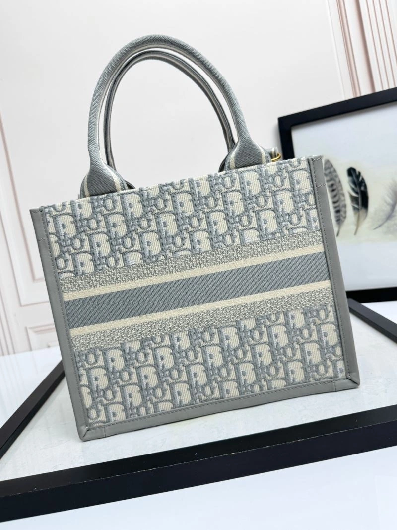 Exact replica Christian Dior Shopping Bags