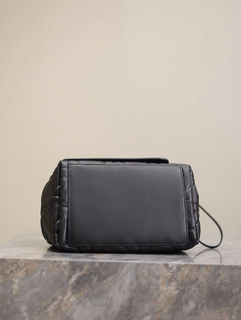 Bargain Christian Dior Shopping Bags